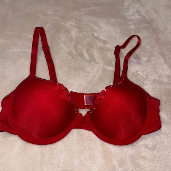 Native Intimates | Intimates & Sleepwear | Red 34b Bra From Native ...